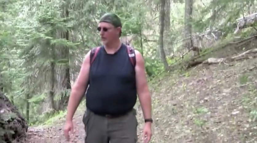 Listen to this very compelling Bigfoot sighting by a psychologist
